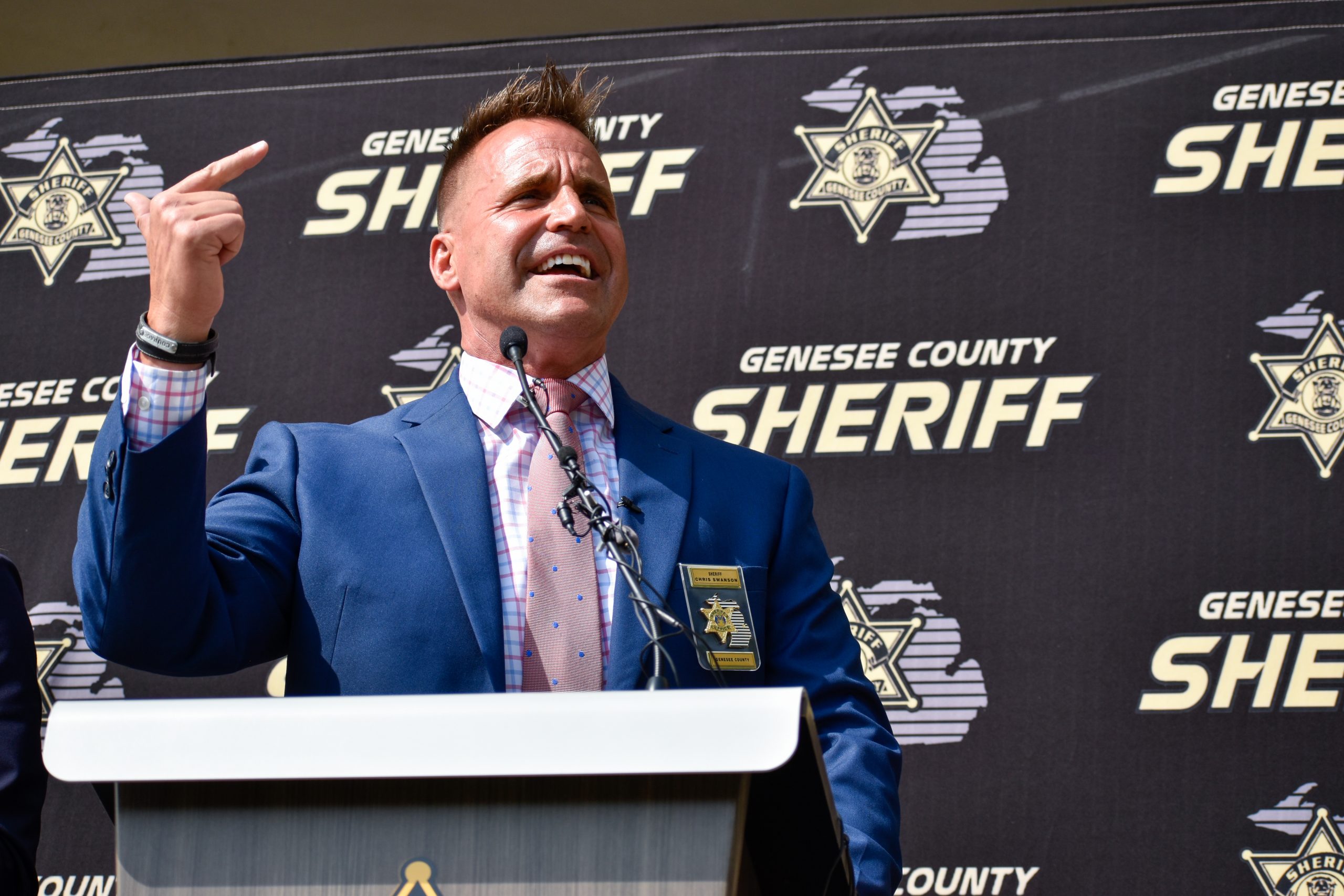 'We do not wait': Genesee County Sheriff says officers must act on ...