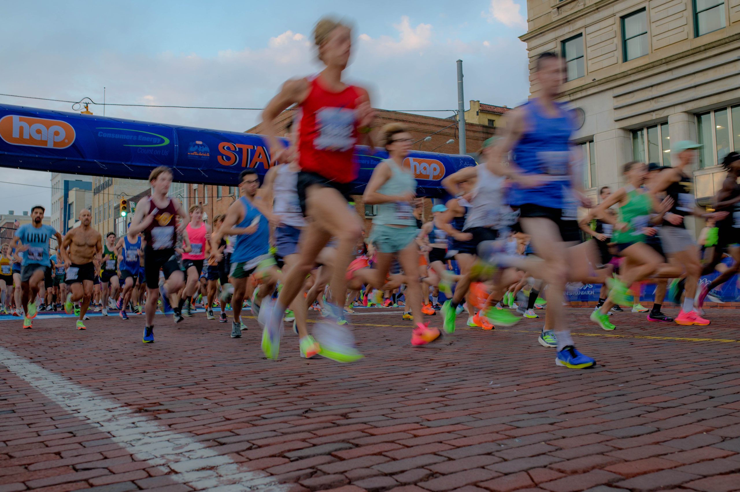 Runners young, old head to downtown Flint for the HAP Crim Festival of ...