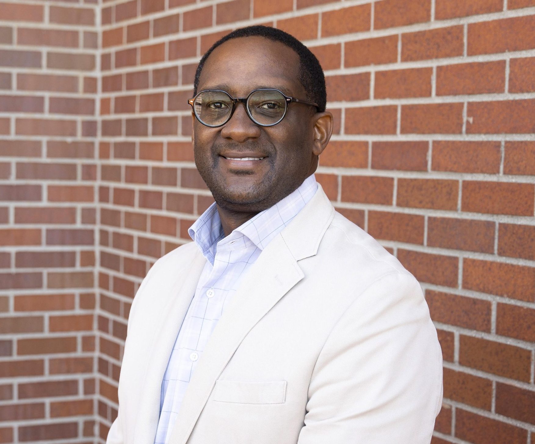 Q&A with newly elected 9th ward Flint City Councilman Jonathan Jarrett ...